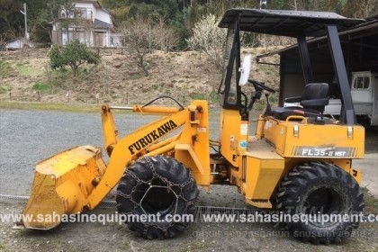 รถตัก ยี่ห้อ FURUKAWA รุ่น FL35-II S/N 1604 นำเข้า บจก.สหสินอีควิปเม้นท์ โทร.081-5851880, 02-5168100